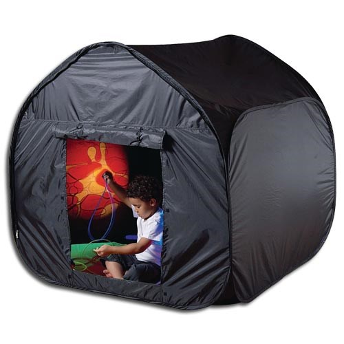 Expérimenter avec la tente sensorielle modulaire